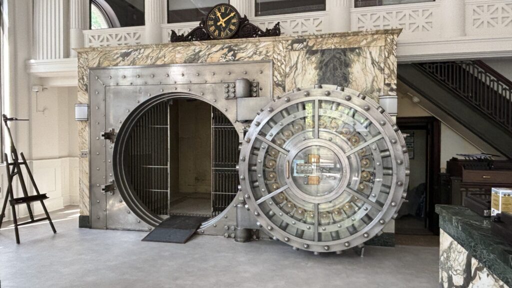 Grand Opening @ the Vault of Visions Art Gallery • Downtown Frederick ...